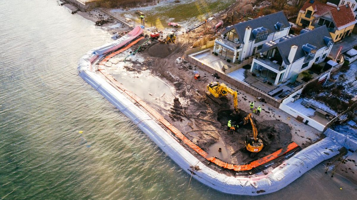 How an Inflatable Cofferdam Simplifies Excavation - NoFloods